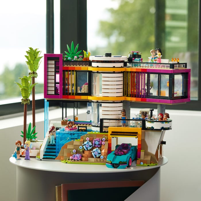 Lego Luxury Mansion