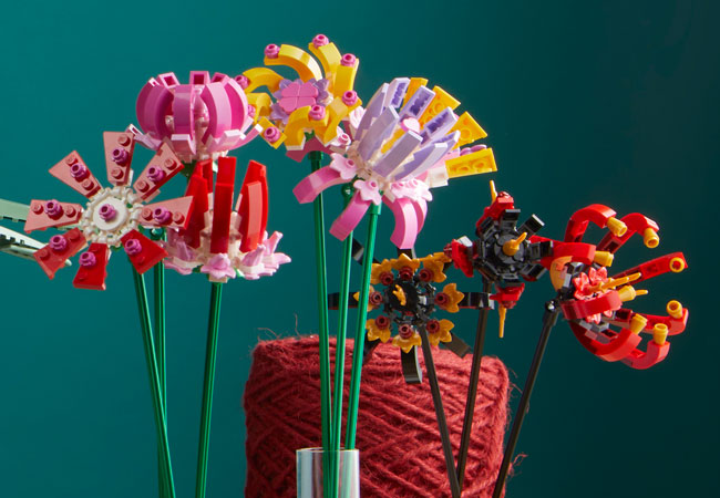 Create Your Own Pick a Brick Flowers | Official LEGO® Shop SK