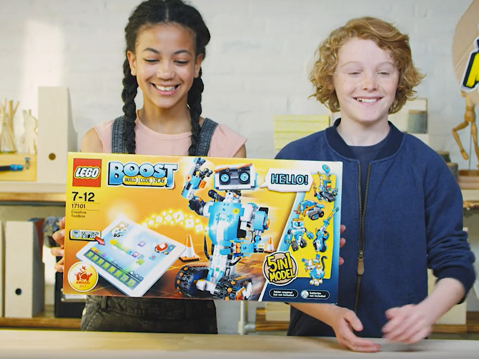 BOOST Creative Toolbox 17101 | BOOST | Buy online at the Official LEGO ...