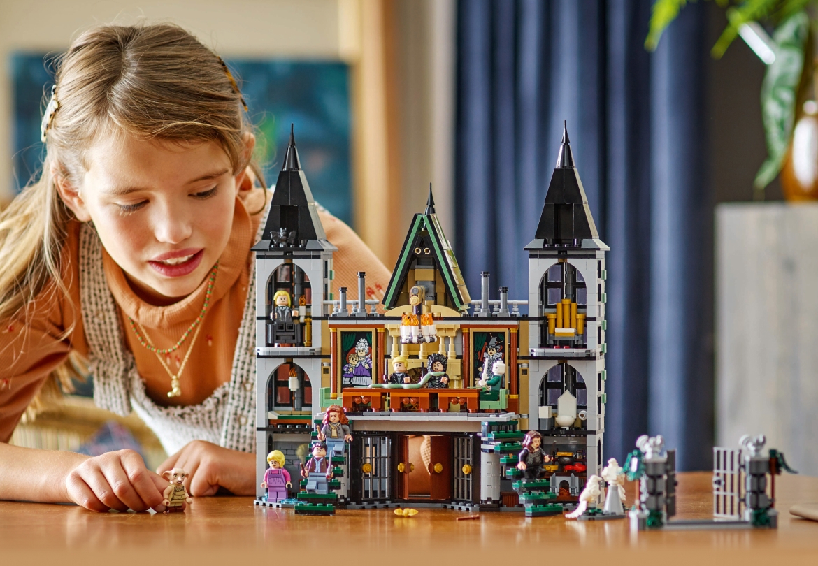 Best LEGO® Harry Potter™ Sets for the holidays | Official LEGO® Shop GB