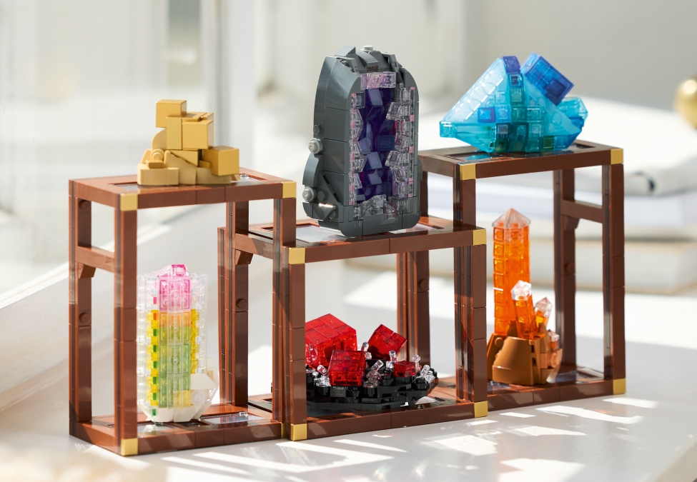 Build a Striking Geological Display with the LEGO® Ideas Mineral ...