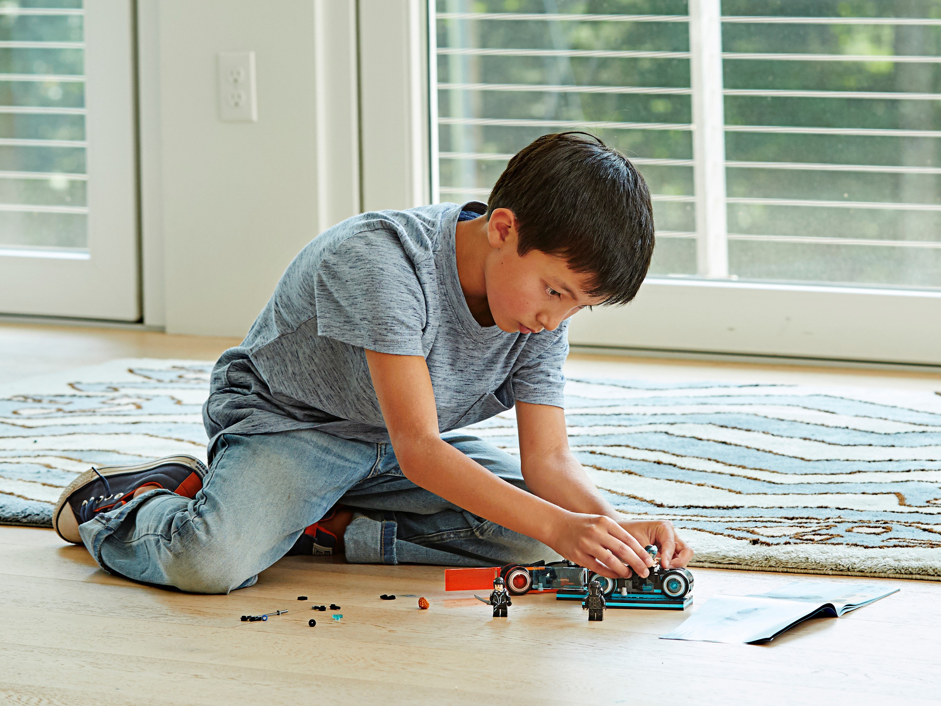 Tron Legacy Lego Sets