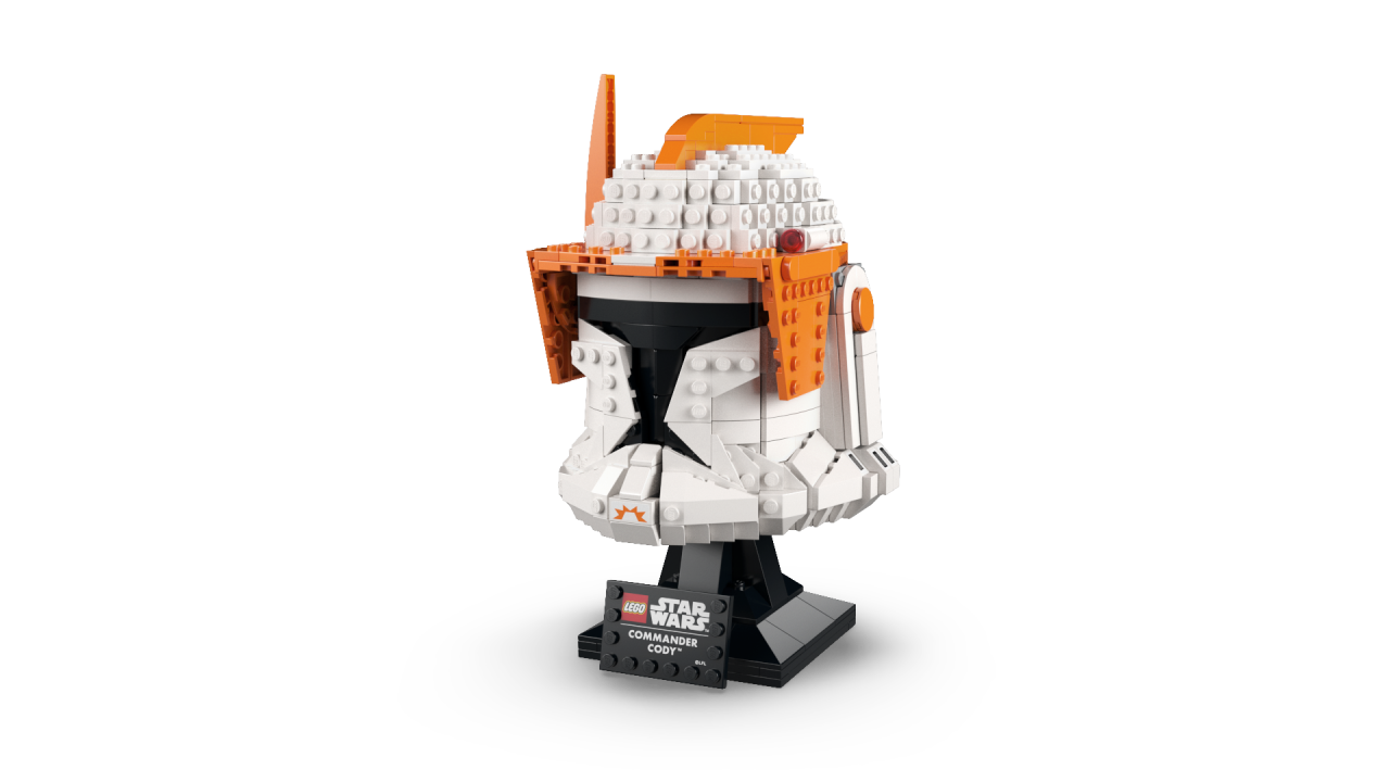 Clone Commander Cody™ Helmet 75350 | Star Wars™ | Buy online at the ...