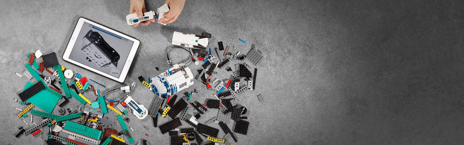 Droid Commander 75253 | Star Wars™ | Buy online at the Official LEGO ...