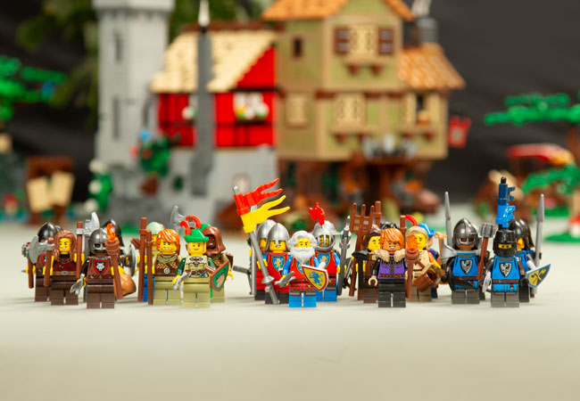 These Custom LEGO® Fantasy Minifigures Will Bring Your Creation to Life ...