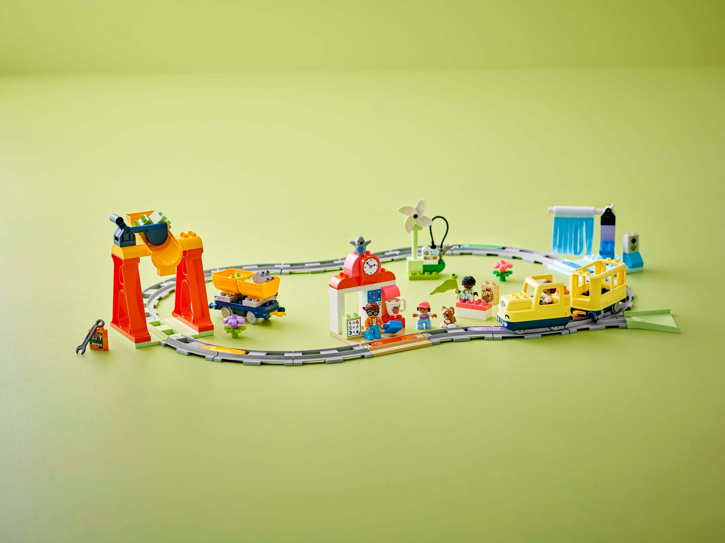 Big Interactive Community Train 10428 | DUPLO® | Buy online at the ...
