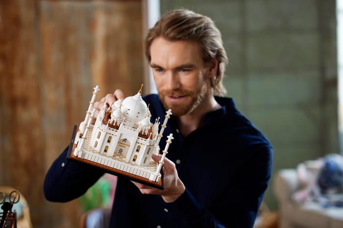 Iconic landmarks in LEGO® bricks | Official LEGO® Shop CA