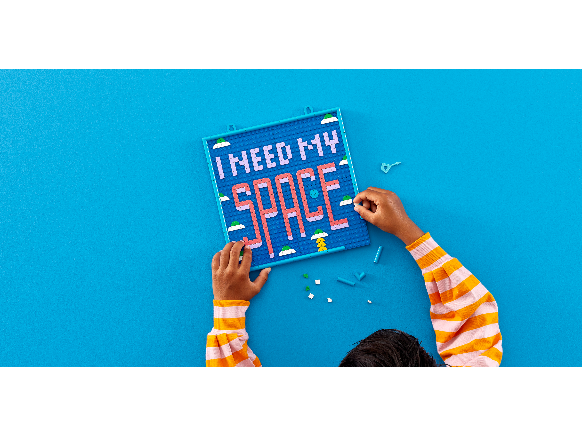 Big Message Board 41952 | DOTS | Buy online at the Official LEGO® Shop US