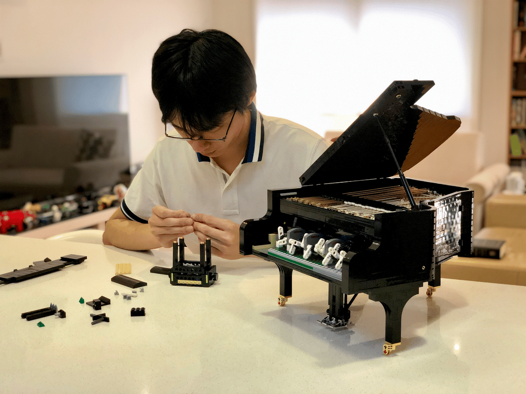 A problem solved: How LEGO® bricks helped Donny teach piano | Official ...