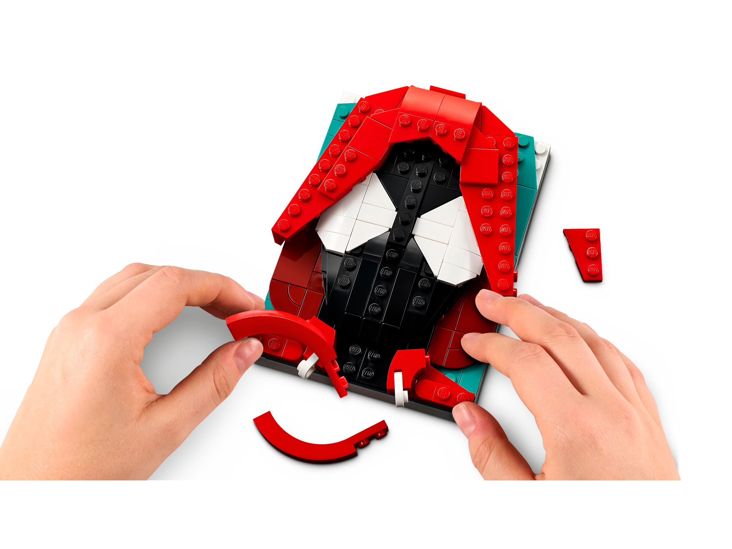 Miles Morales 40536 | Marvel | Buy online at the Official LEGO® Shop CA