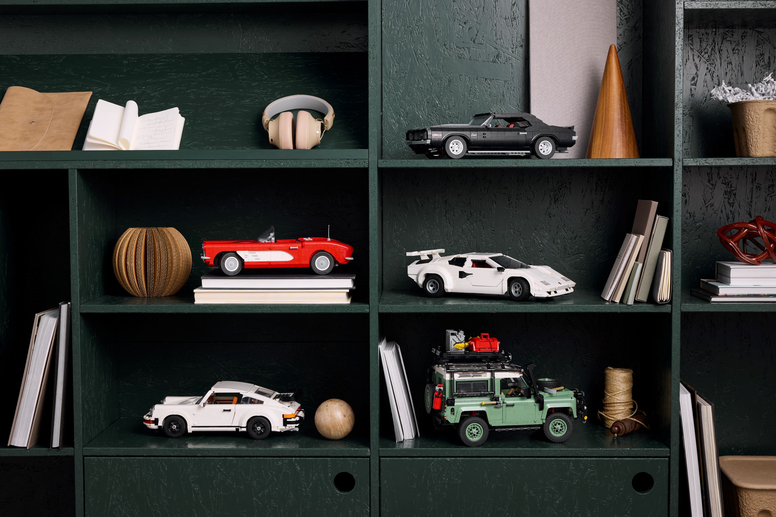 LEGO® Icons Lamborghini Countach 5000 Quattrovalvole | Centro Colombo