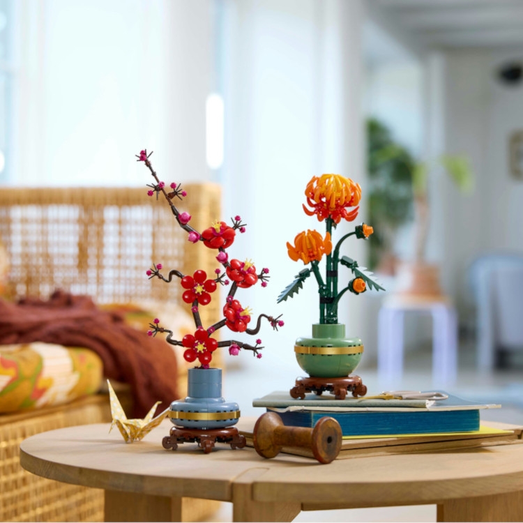 LEGO® Halloween Decoration Ideas | Official LEGO® Shop CA