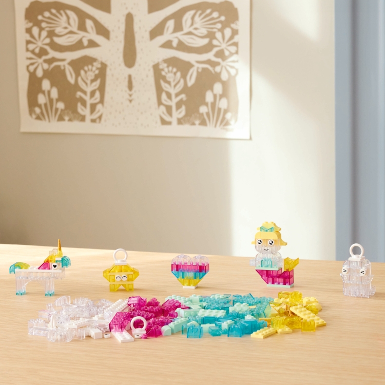 12 Team-Building Activities to Boost Morale | Official LEGO® Shop US