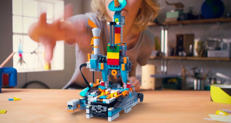 Videos | LEGO® BOOST | Official LEGO® Shop CA