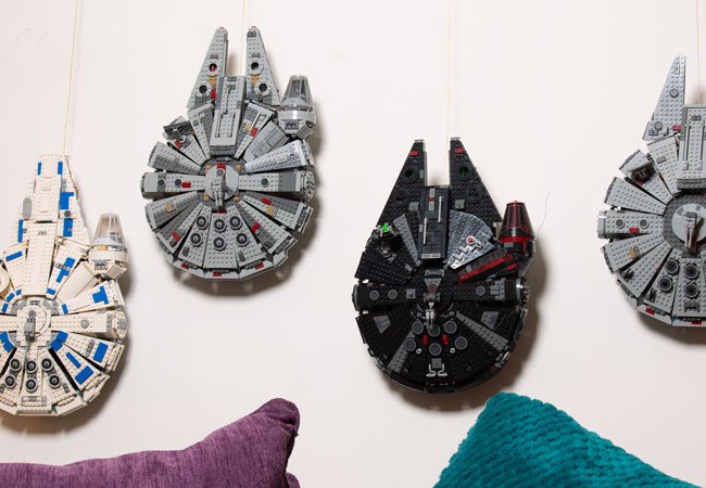 Every LEGO® Star Wars™ Minifigure-Scale Millennium Falcon and How to ...