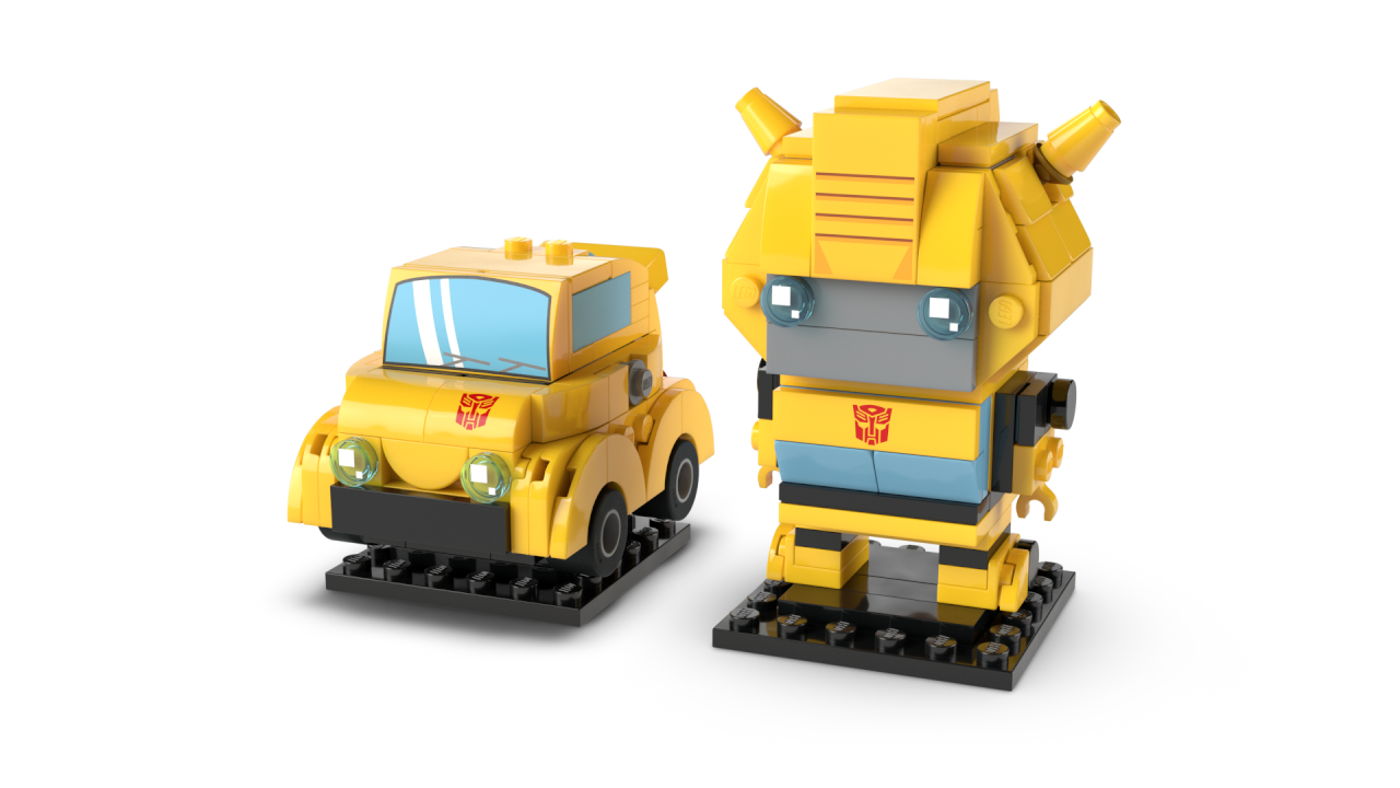 Bumblebee Robot & Vehicle 40804 | BrickHeadz | Buy online at the ...