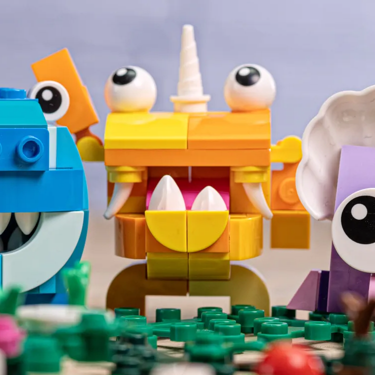 Construisez un centre de table de fêtes de fin d’année | Boutique LEGO ...