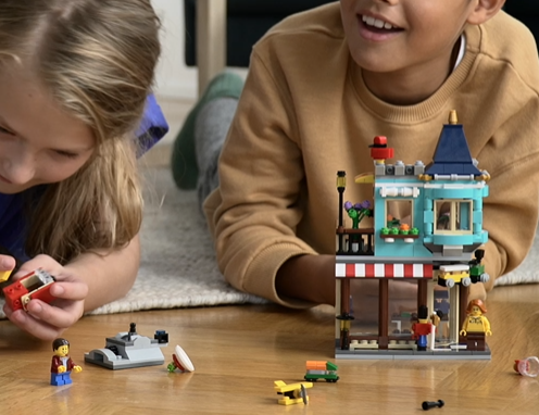 Townhouse Toy Store 31105 | Creator 3-in-1 | Buy online at the Official ...