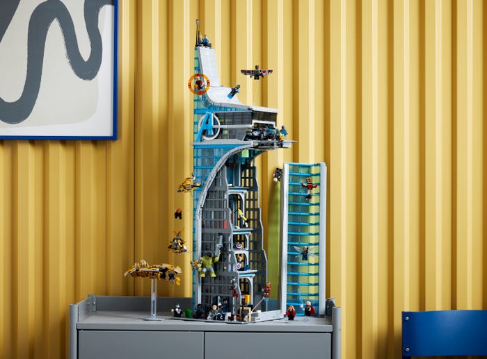 Best Marvel Gifts for Adults | Official LEGO® IN