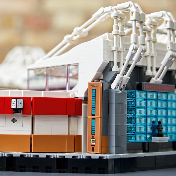 How we made Manchester United’s Old Trafford out of LEGO® bricks ...