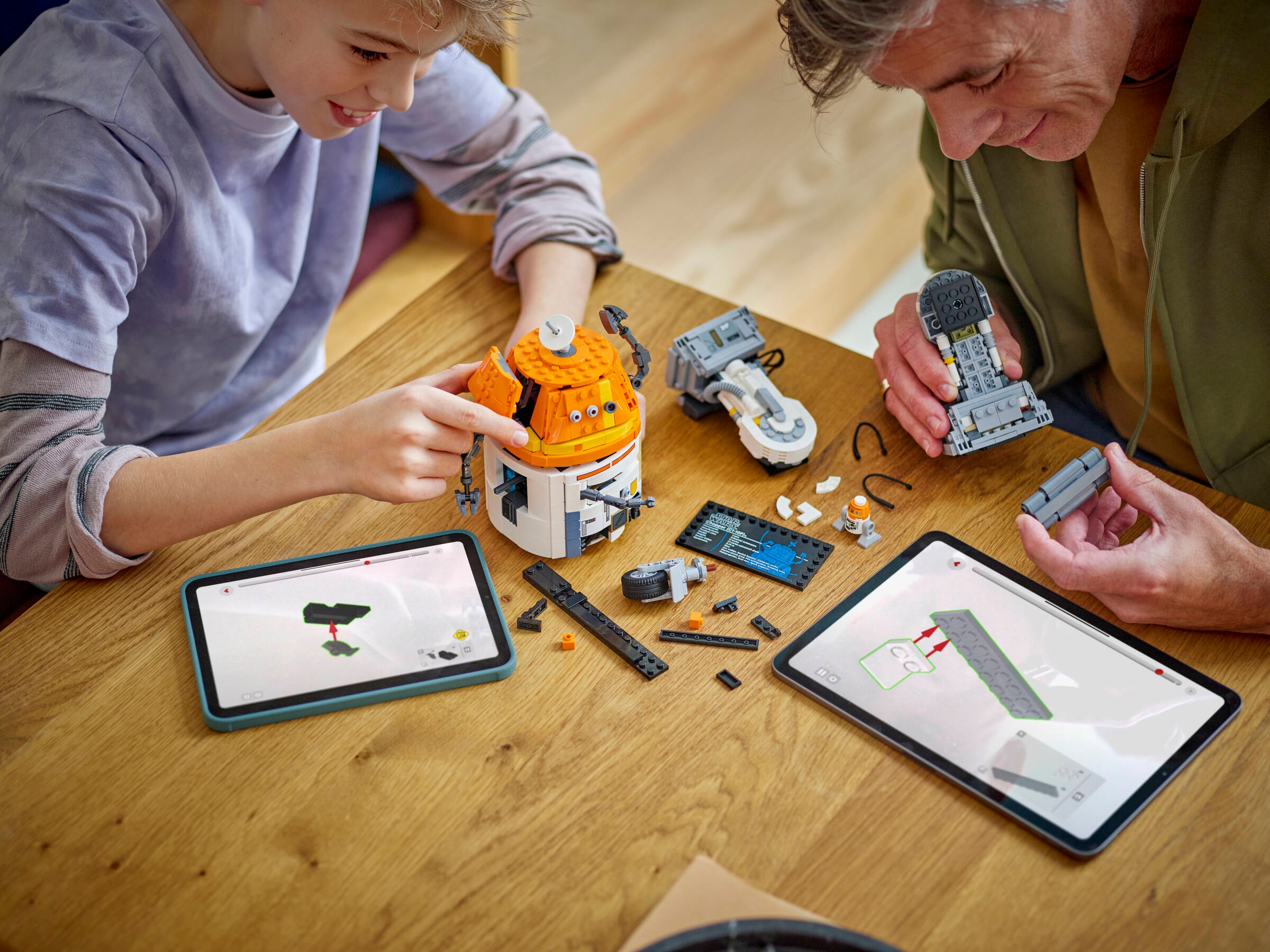 Chopper (C1-10P)™ Astromech Droid 75416 | Star Wars™ | Buy online at ...