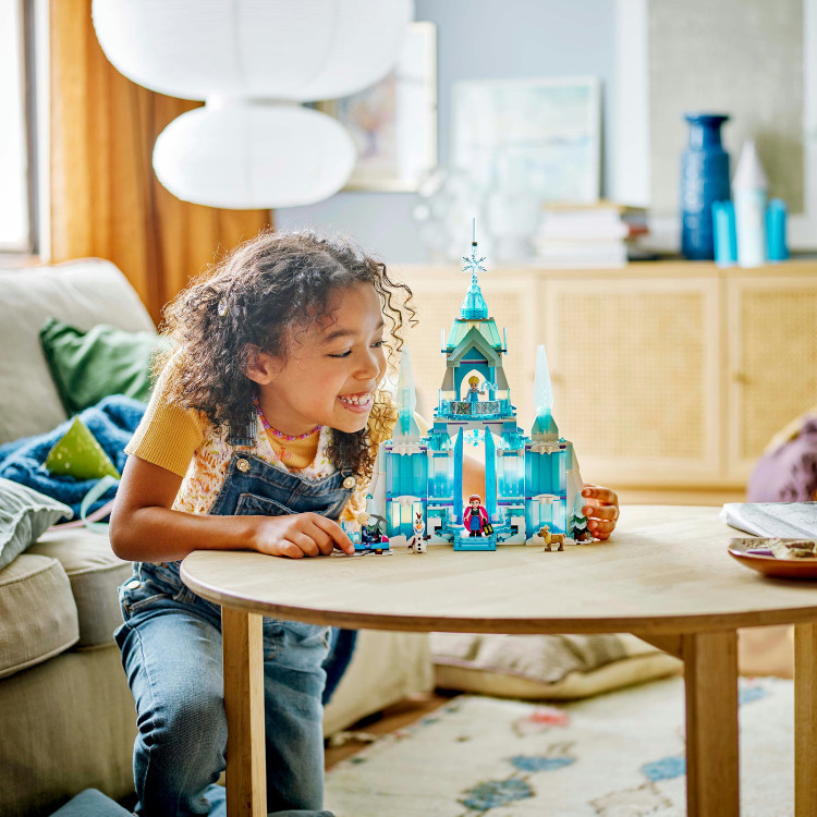 Best Christmas Gifts for Girls | Official LEGO® Shop US