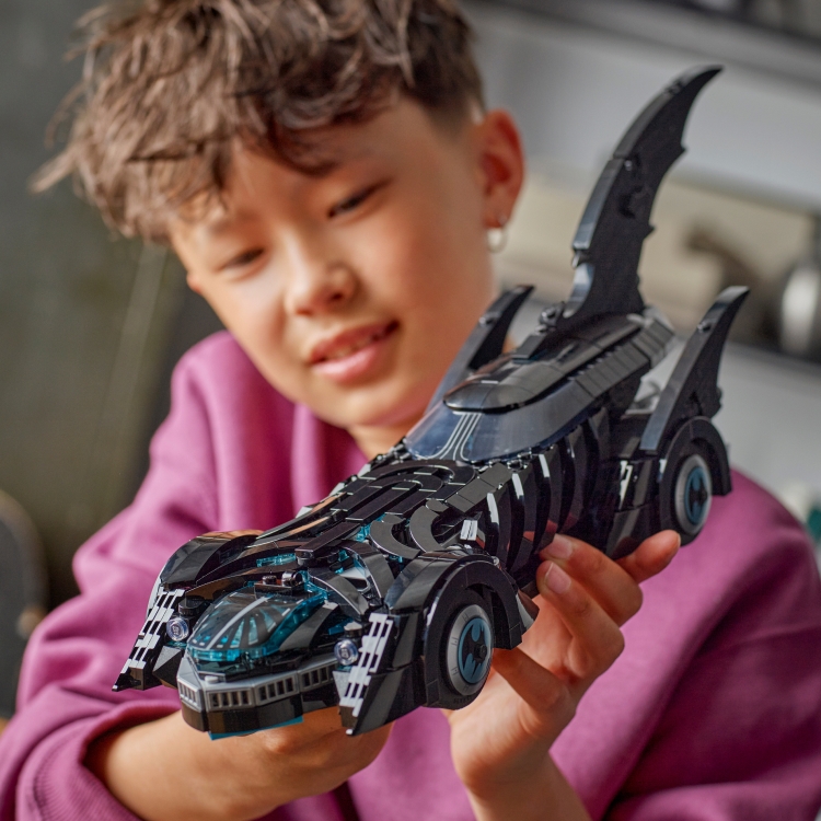 如何以樂高® 風格來歡慶蝙蝠俠™ 日 | LEGO®台灣官方網站