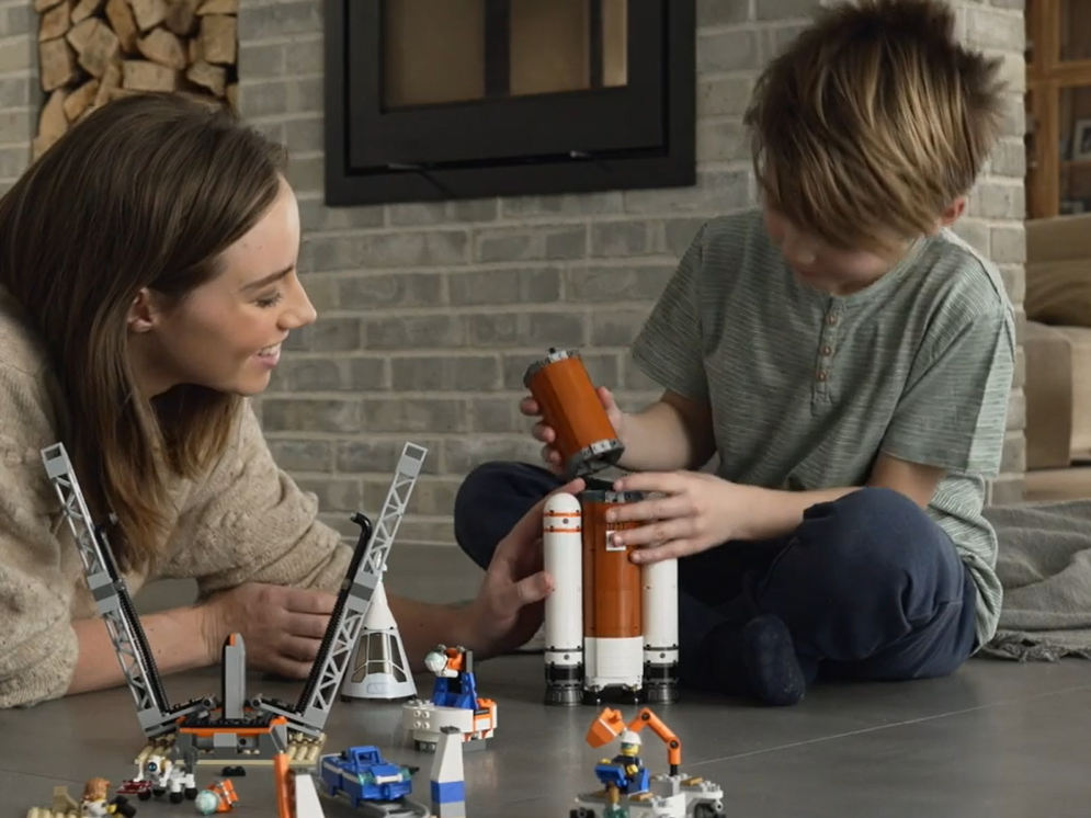 Deep Space Rocket and Launch Control 60228 | City | Buy online at the ...