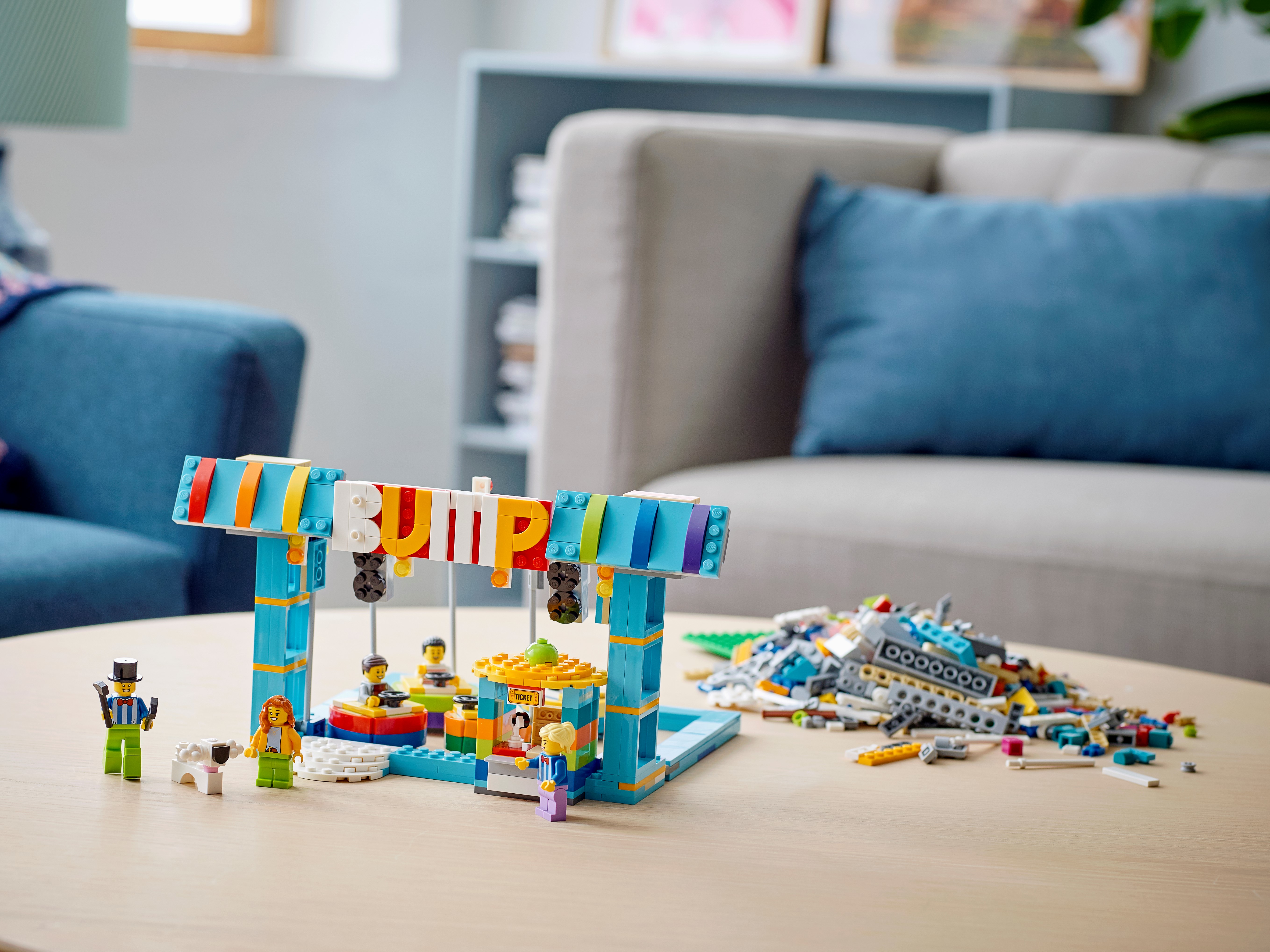 Ferris Wheel 31119 | Creator 3-in-1 | Buy online at the Official LEGO ...