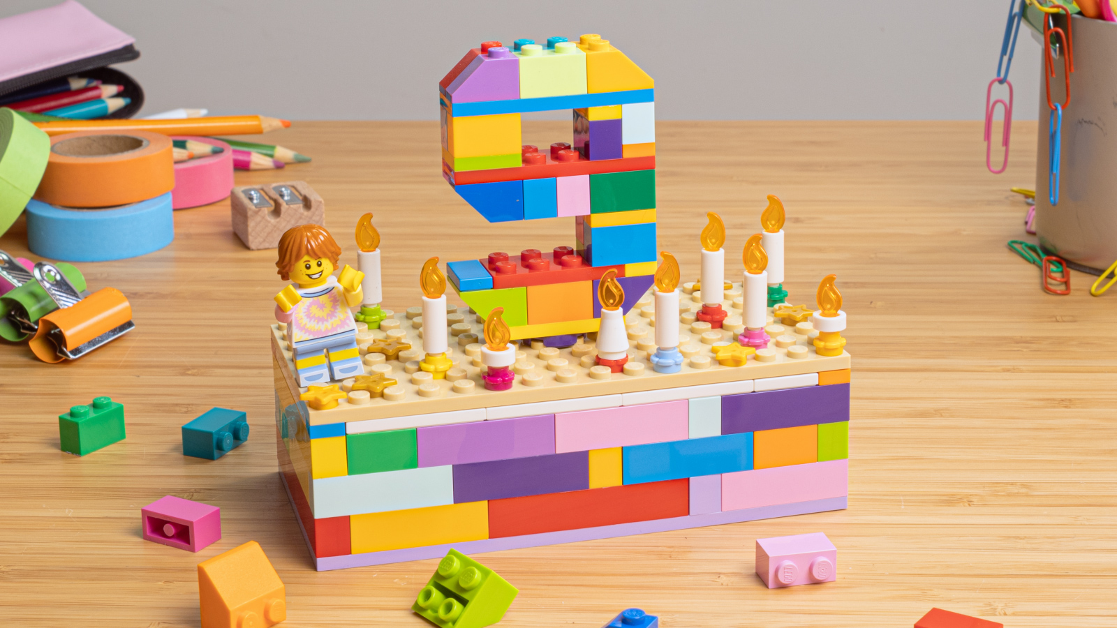 Build a birthday memory box | Official LEGO® Shop US